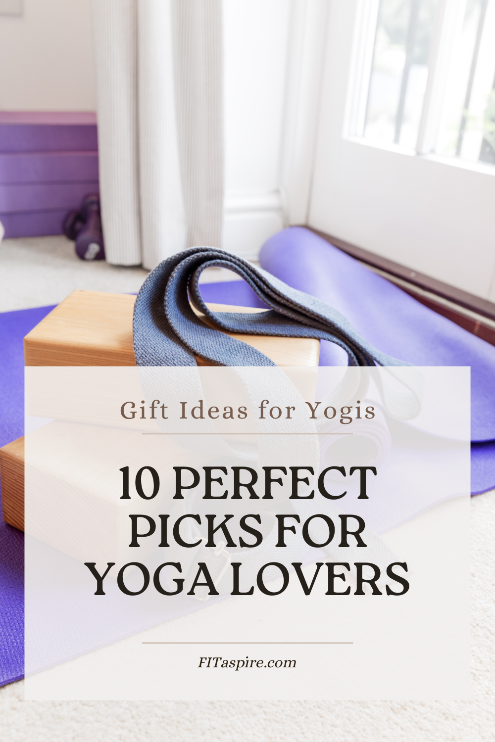 Best (Christmas) Gift Ideas for Yogis: 10 Perfect Picks for Yoga Lovers ...